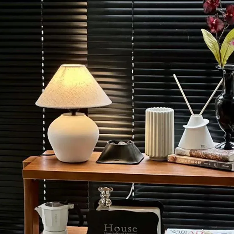 Abajur Clássico Handmade Japonês Cerâmica Terracota Modelo 2024/2025 ...